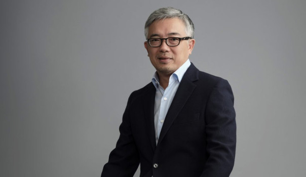 CENTRAL GROUP AND SIGNA HOLDING COMPLETE ACQUISITION OF SELFRIDGES ...